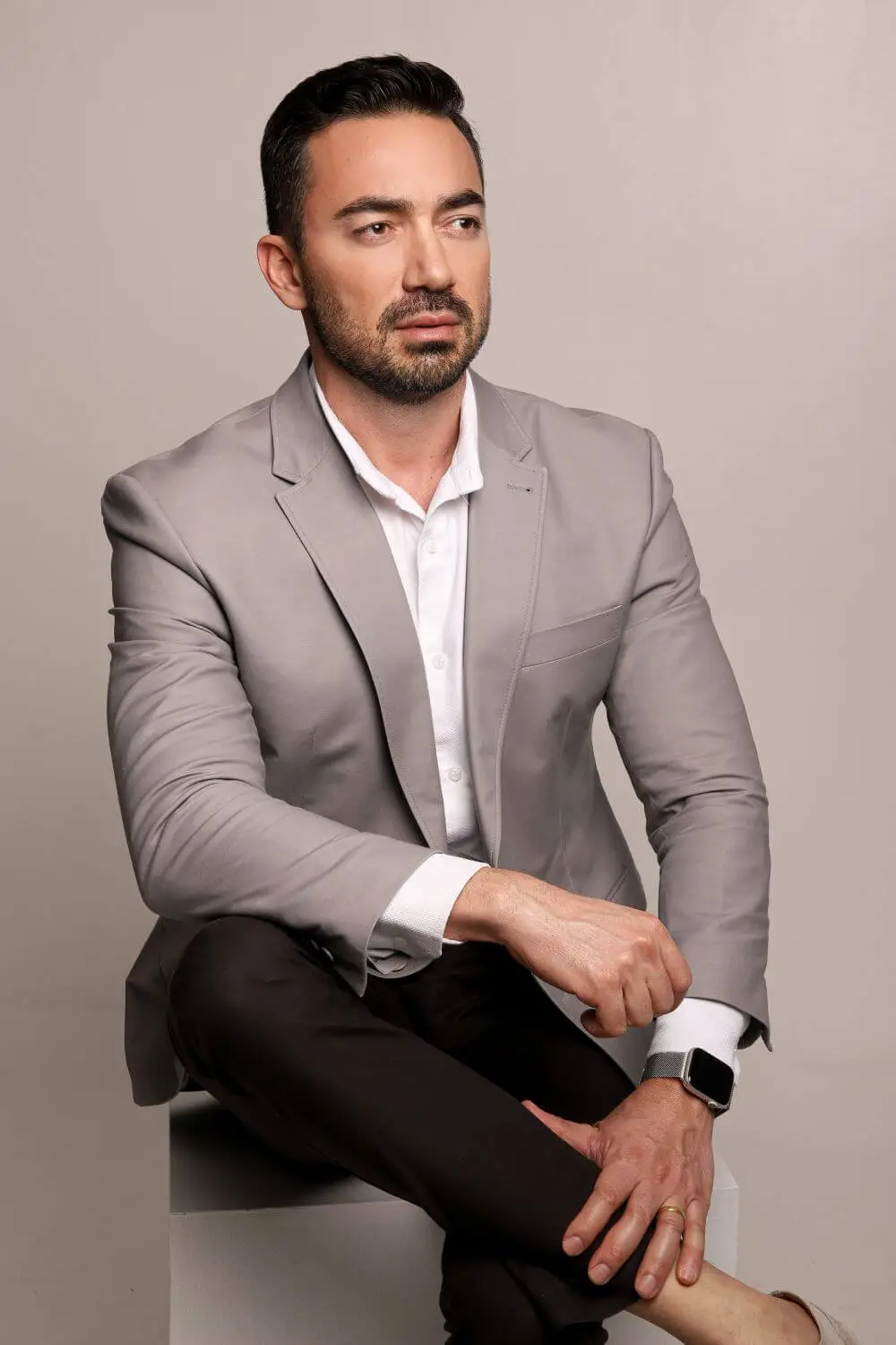 Dr. Robson Soares - Agende sua consulta